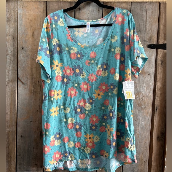 LuLaRoe | Tops | Lularoe Classic T Size 3xl With Tags | Poshmark